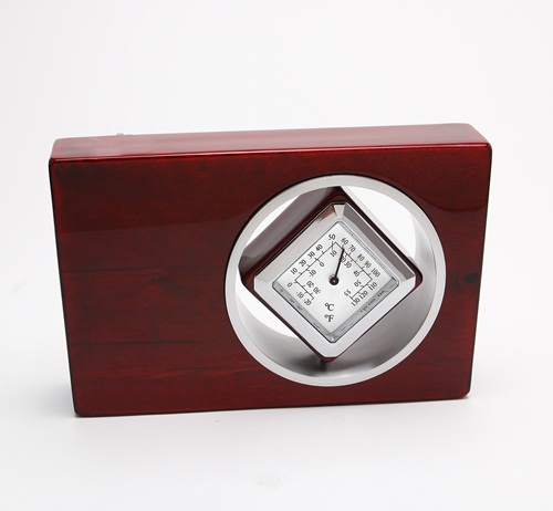 Spinning Desktop Clock | Origin Gifts